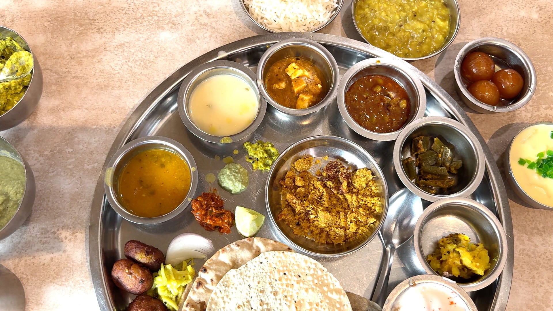 Shagun Dining Hall Nashik: Delicious Gujarati Thali at Just Rs 210/-