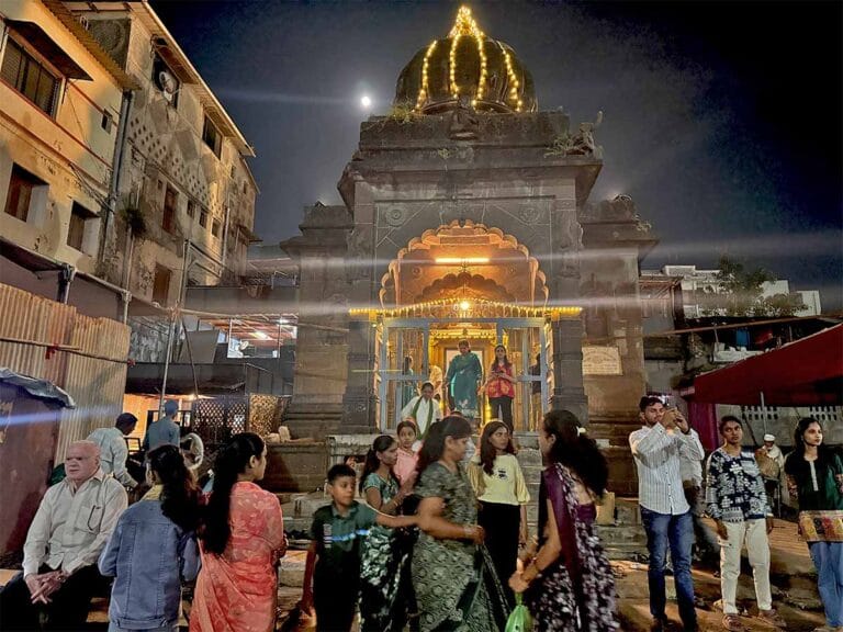 Margashirsha Month 2025: Mahalakshmi Guruvar Vrat Katha Pooja Dates ...